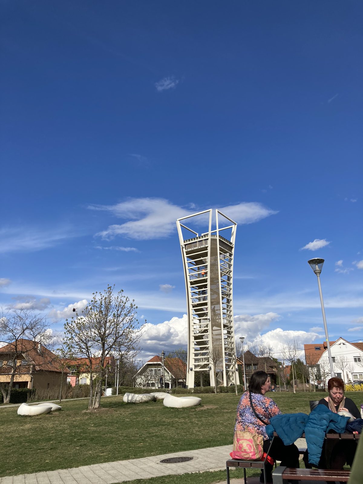 Rákosszentmihályi kilátó : Sashalom igazi csodahelye, a kertváros ...