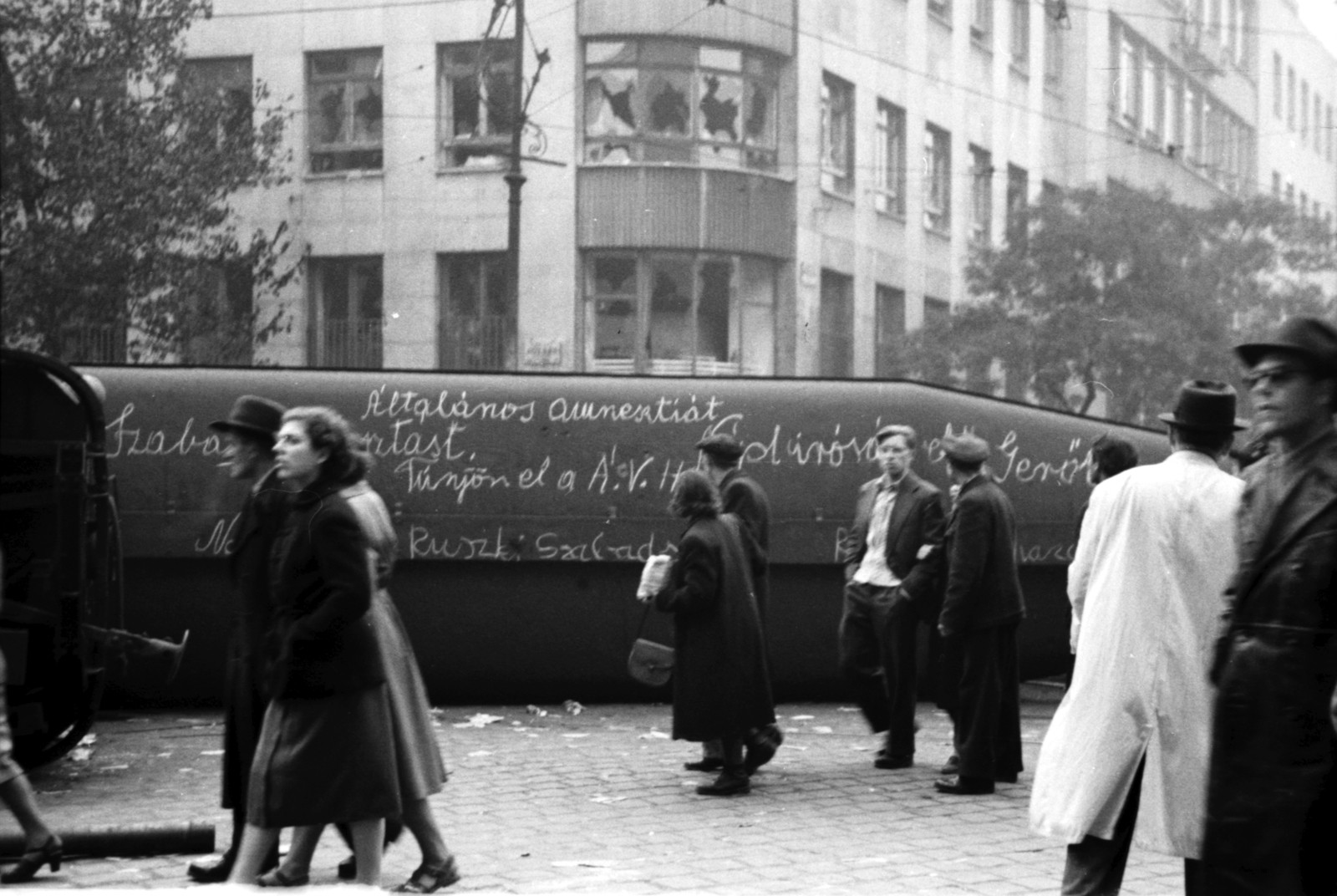 1956: Budapesten kitört a forradalom: néhány kép mutatja be, hogy ...